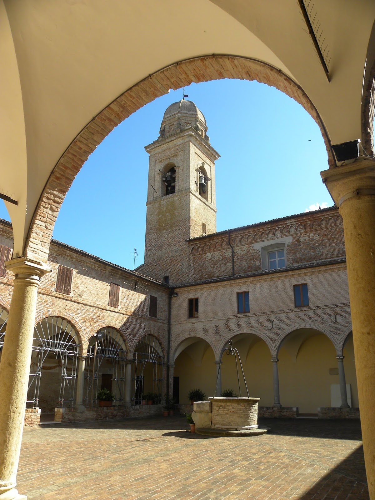 Mondolfo ( PU ), antica città fortificata sull' Adriatico - THE MARCHE ...
