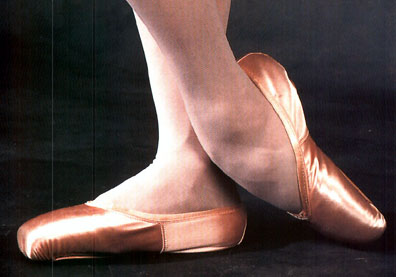Antique Pointe Shoes: Chacott