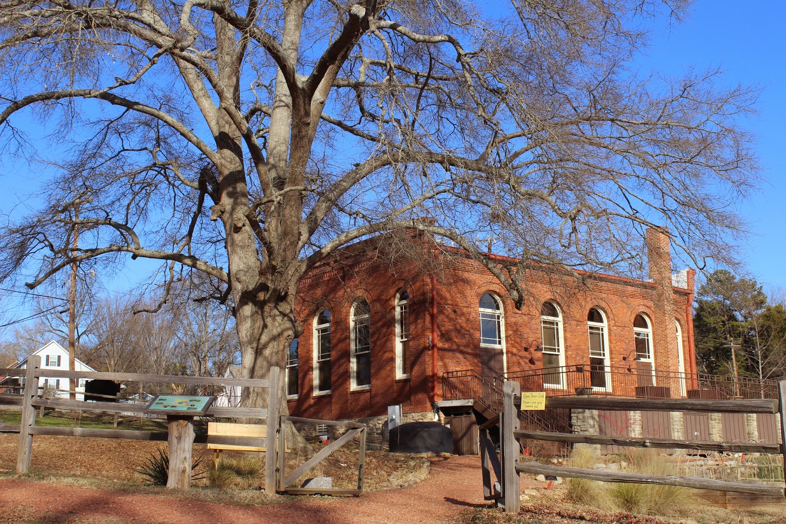 CLIFTON, SOUTH CAROLINA: A RIVER RUNS THROUGH IT