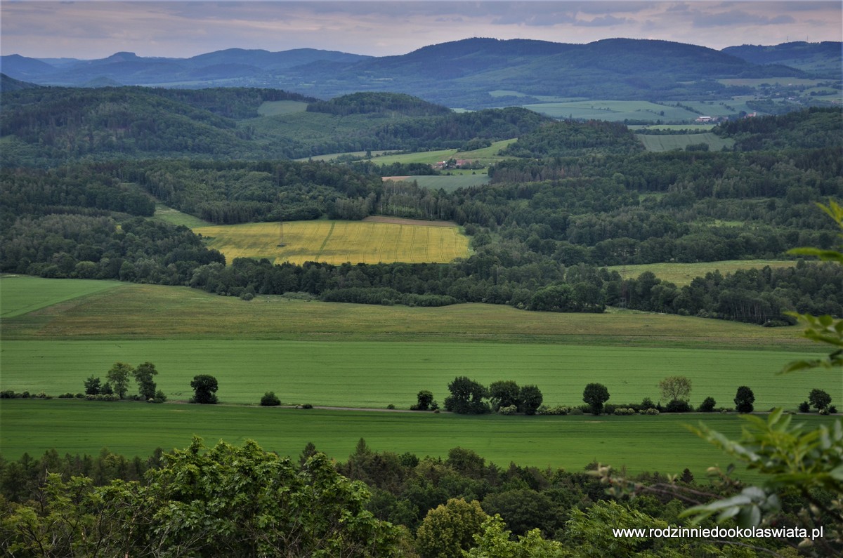 Ostrzyca, w Krainie Wygasłych Wulkanów- Dolnośląskie z dziećmi ...