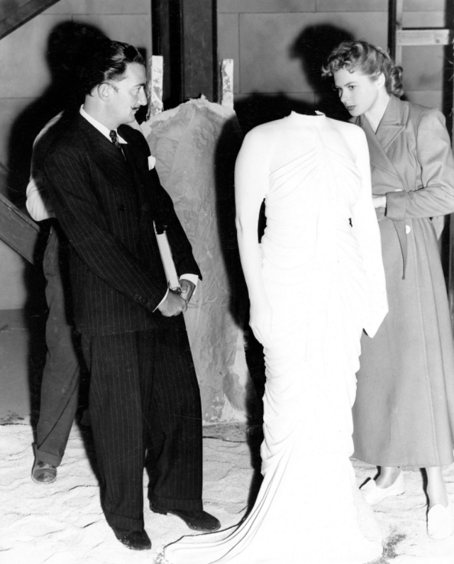 Ingrid Bergman Wearing Arrow Love Collar in the Deleted Dream Sequence ...