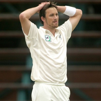 Top 10: Top 10 World's Fastest Bowlers