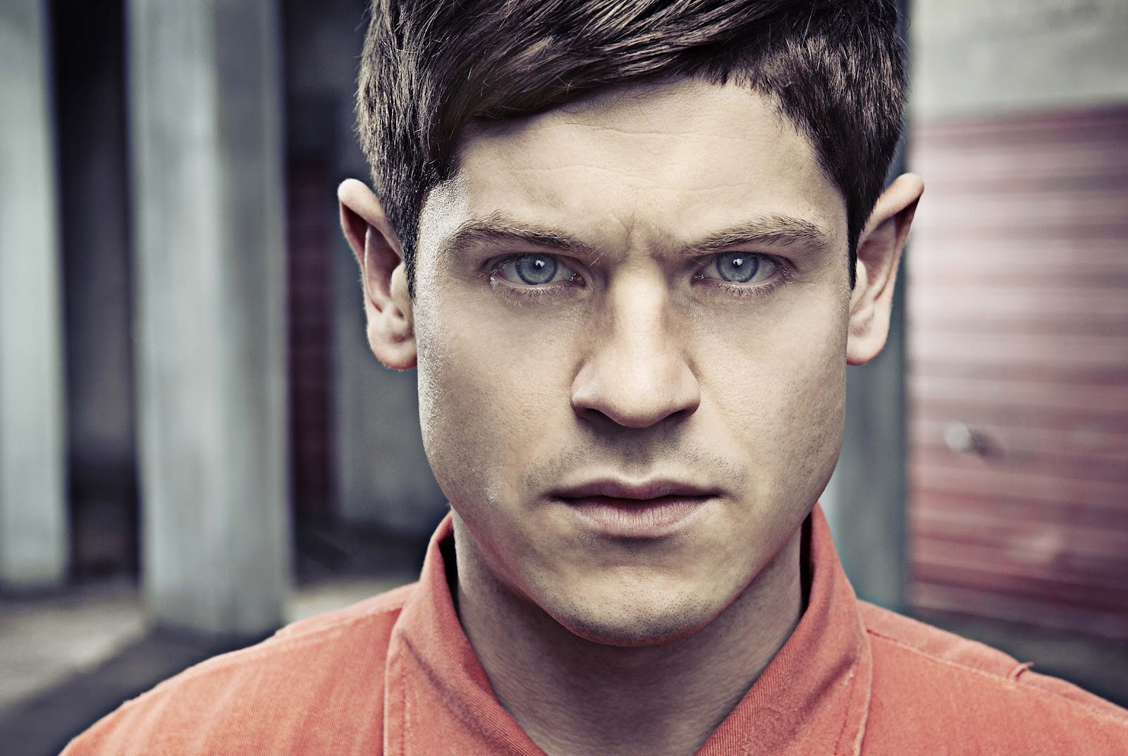 my new plaid pants: Gratuitous Iwan Rheon