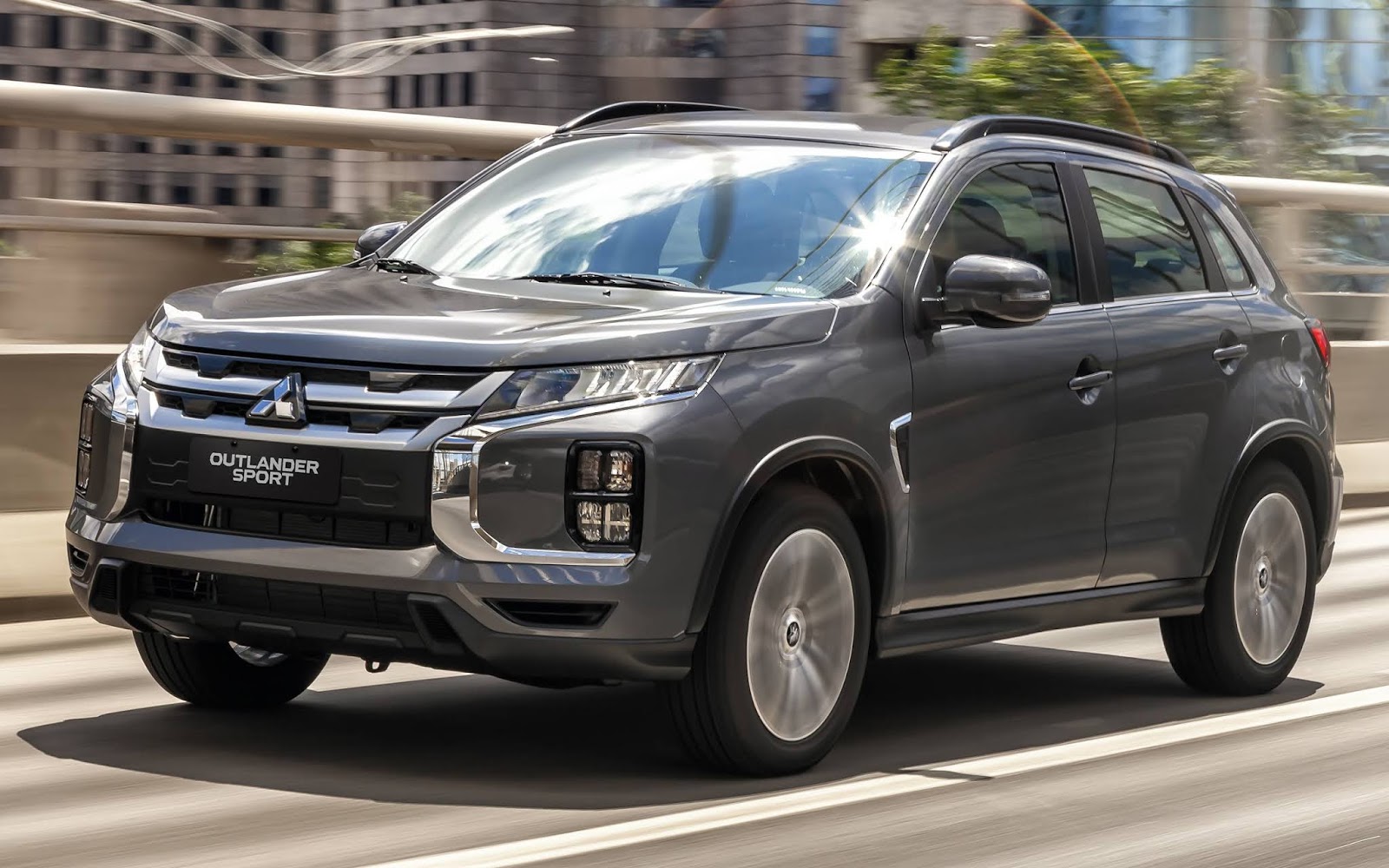 Mitsubishi Outlander Sport chega ao Brasil: preços, detalhes