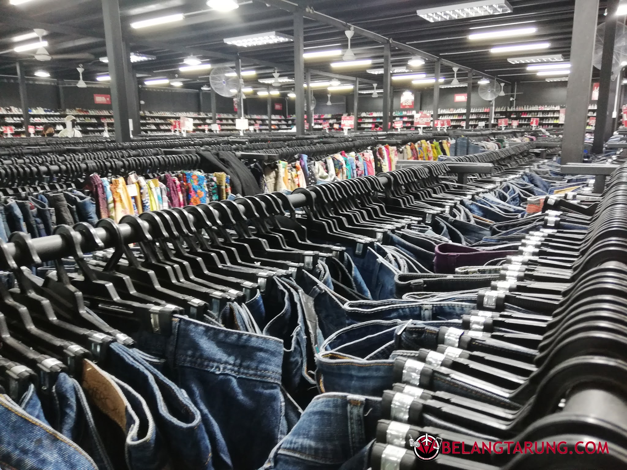 Barangan Terpakai Berjenama Di JBR Bundle Johan Setia Klang