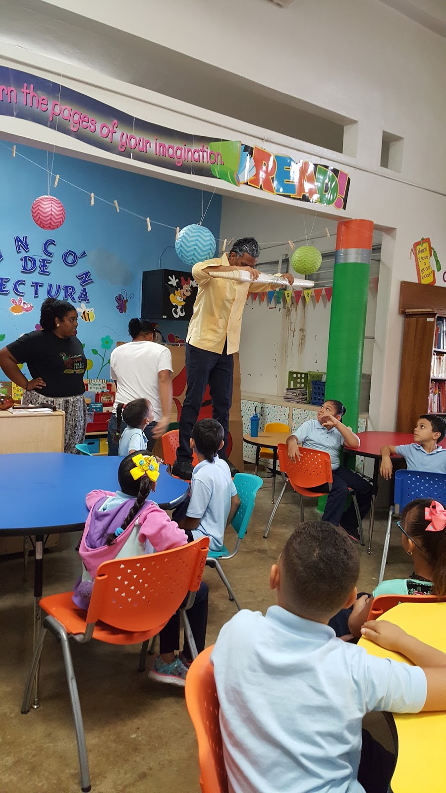 Biblioteca Ana Vizcarrondo de Túa: Felipe Birriel en la JAM