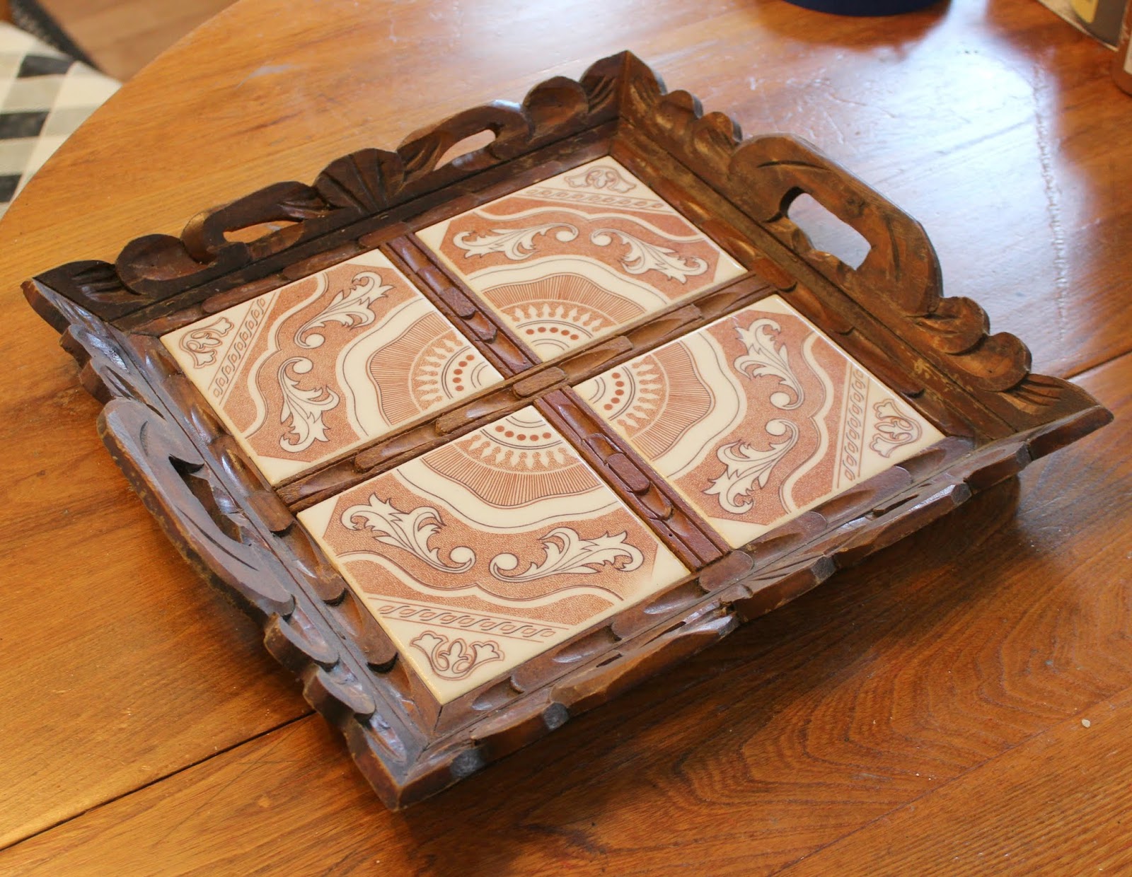 An Upcycled Tray And A 2019 Christmas Decor Recap - Organized Clutter