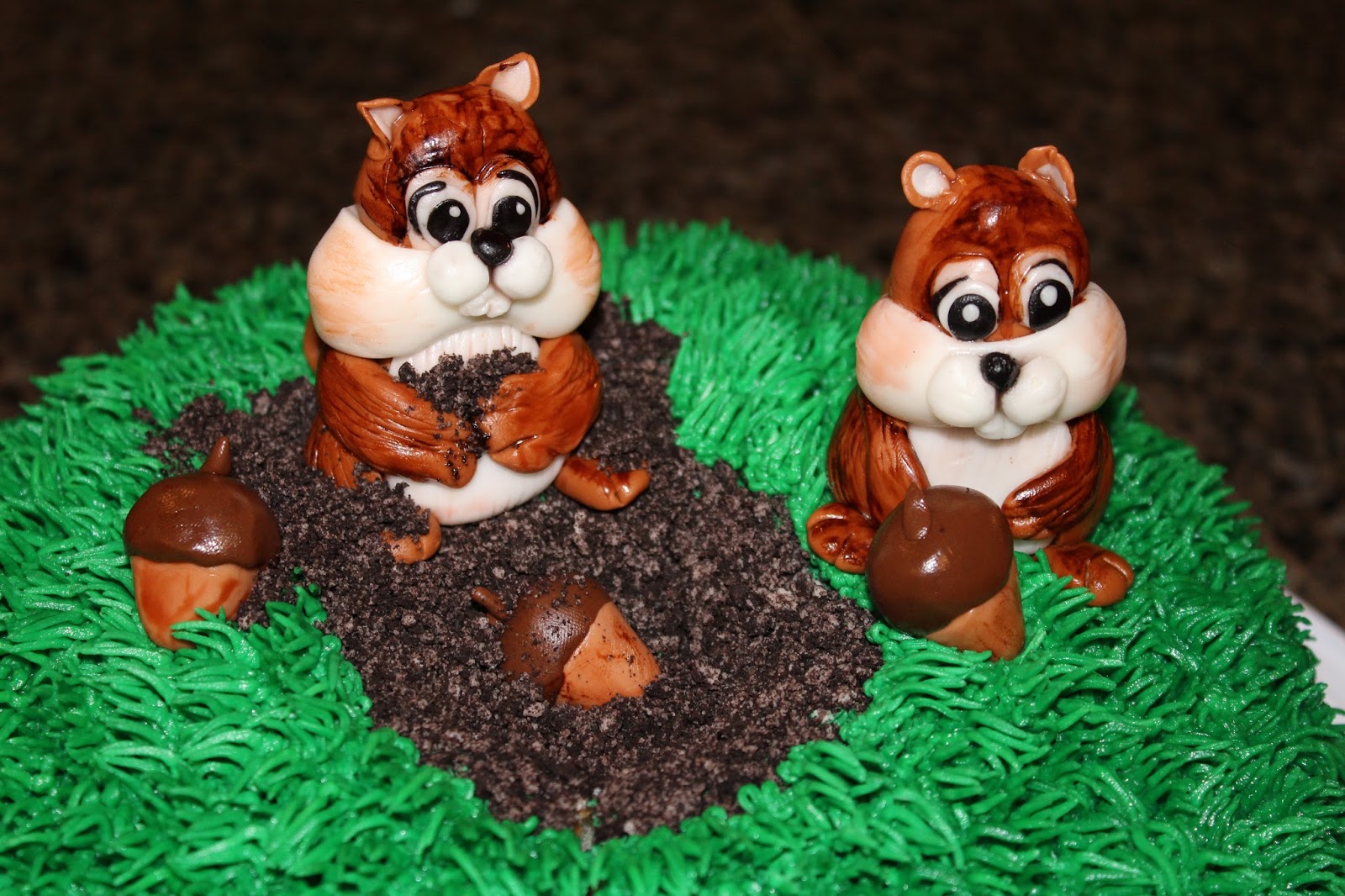 Cat's Cake Creations: Chipmunks Cake