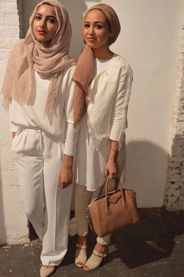 Modern and Stylish Hijab Wrap Ideas (for Women with Oval Faces)