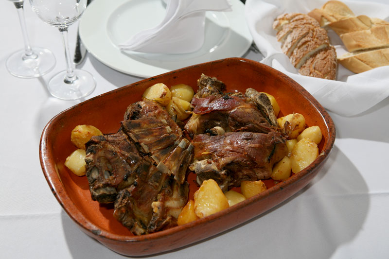 Ementa do Dia: Cabrito Assado no Forno