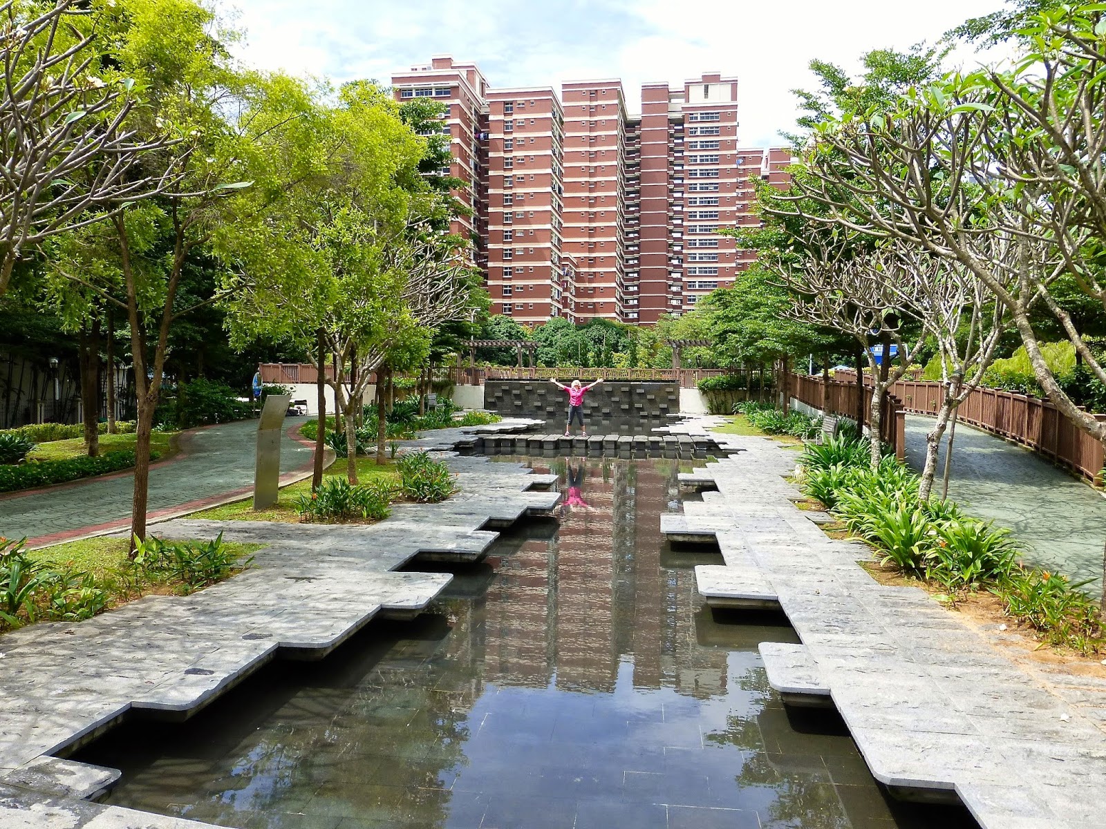 Bilbo from California: A visual diary: Alexandra Canal to UOB Plaza