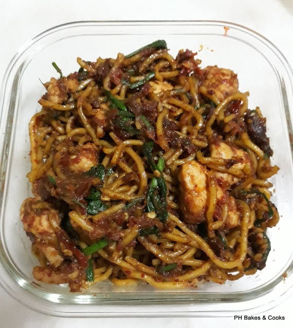 PH the Malaysian Carnivore: Lockdown Day #20 : Mee Goreng Pedas Pedas