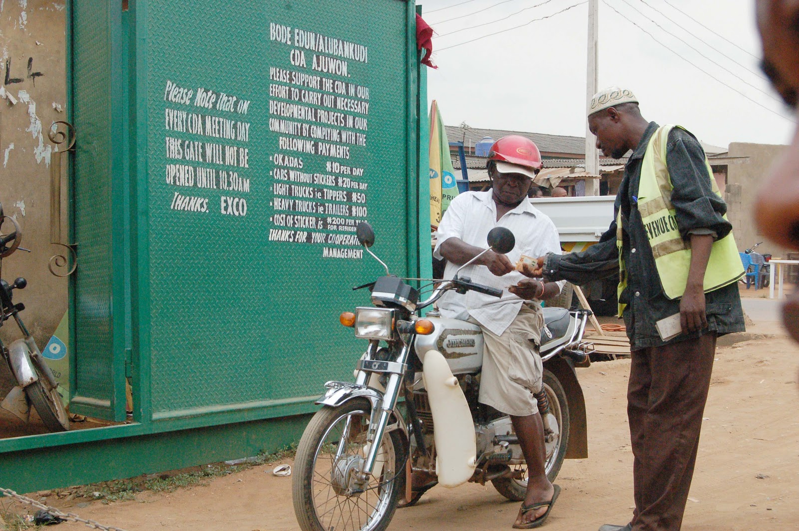 Tonero Photo Agency: IFO LOCAL GOVERNMENT COUNCIL IN OGUN STATE SHUNS ...