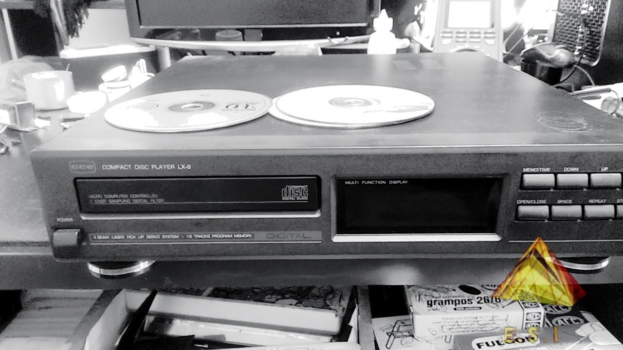 CD Player CCE LX6 Um dos primeiros modelos dos anos 90 Restaurado Vídeo ...