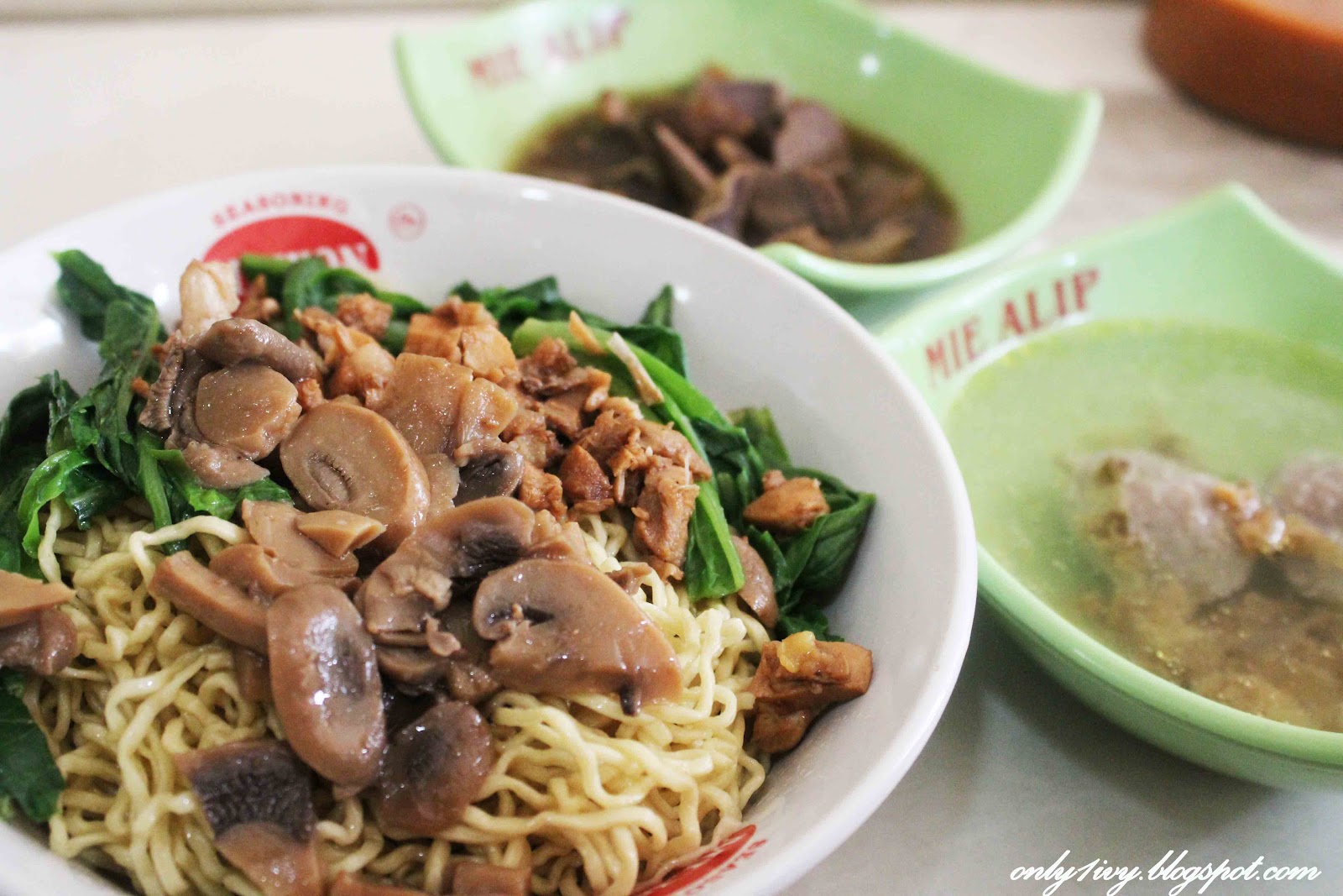 Ivy's Life: Mie Alip