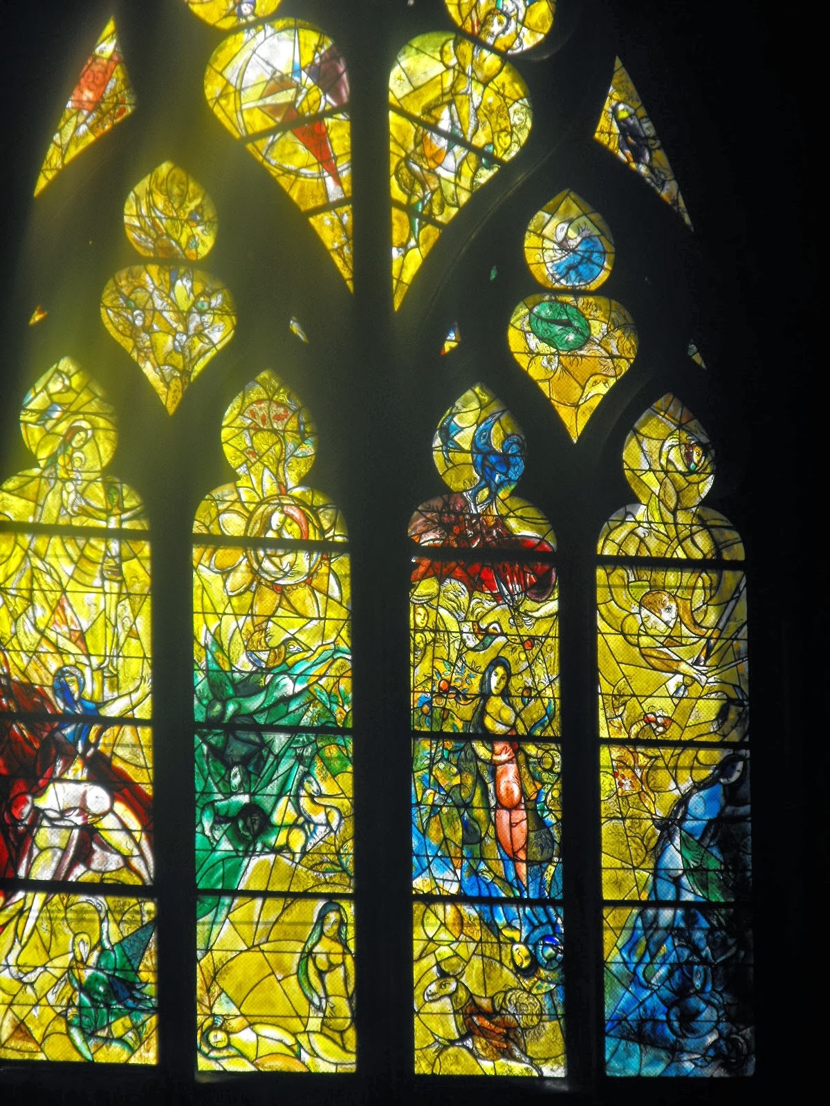 The Carmelite Library: Of Glass and Gold II: St Etienne, Notre-Dame and ...