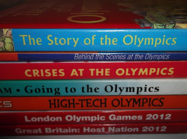 Every Bed of Roses: Unit Study Round Up