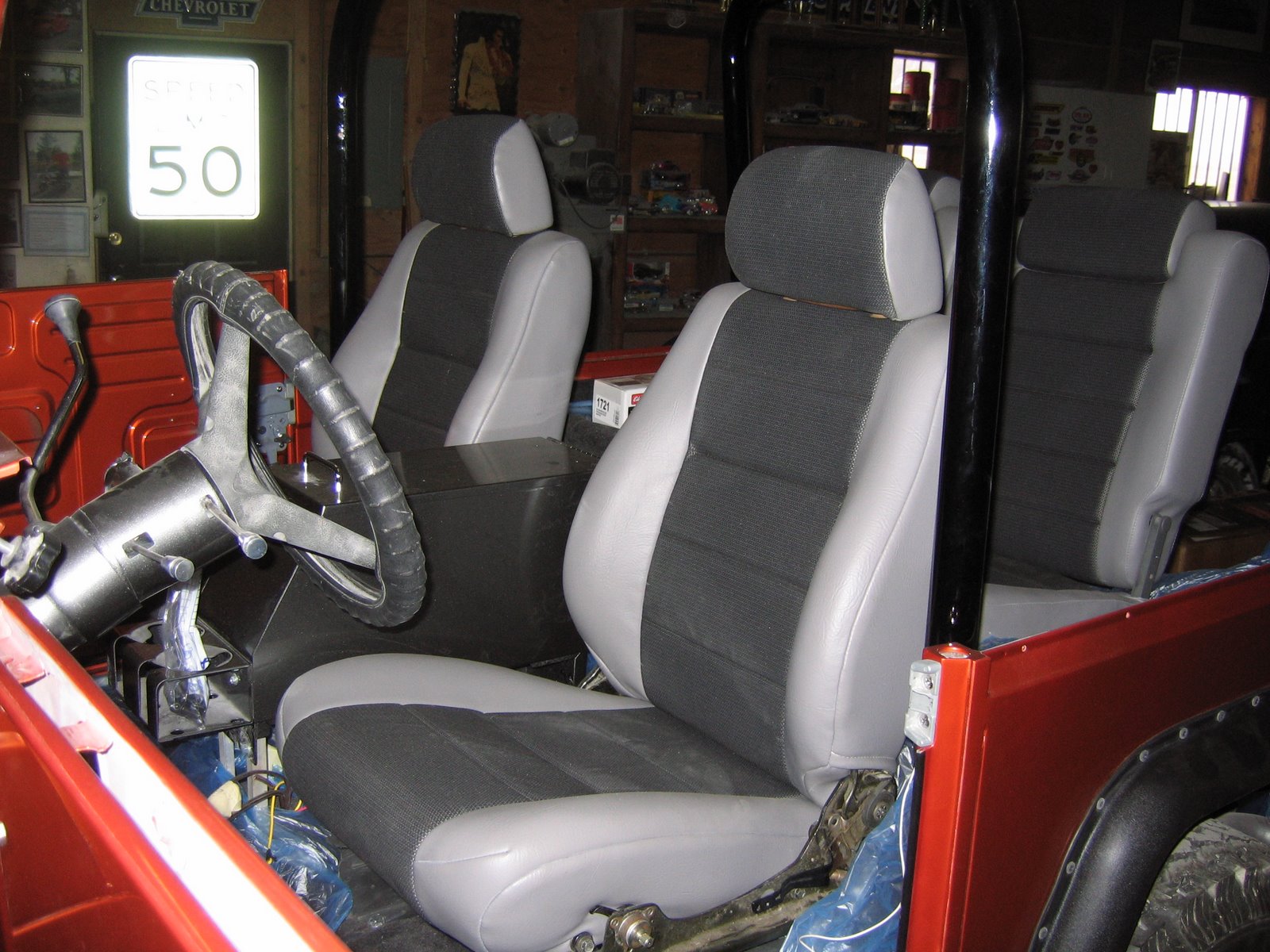 1974 Toyota FJ40 Project: Seat Installation