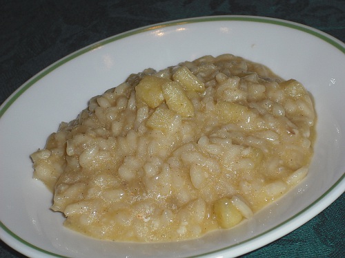 Culinary Alchemy: Delicious Risotto, Literally - Golden Delicious Risotto