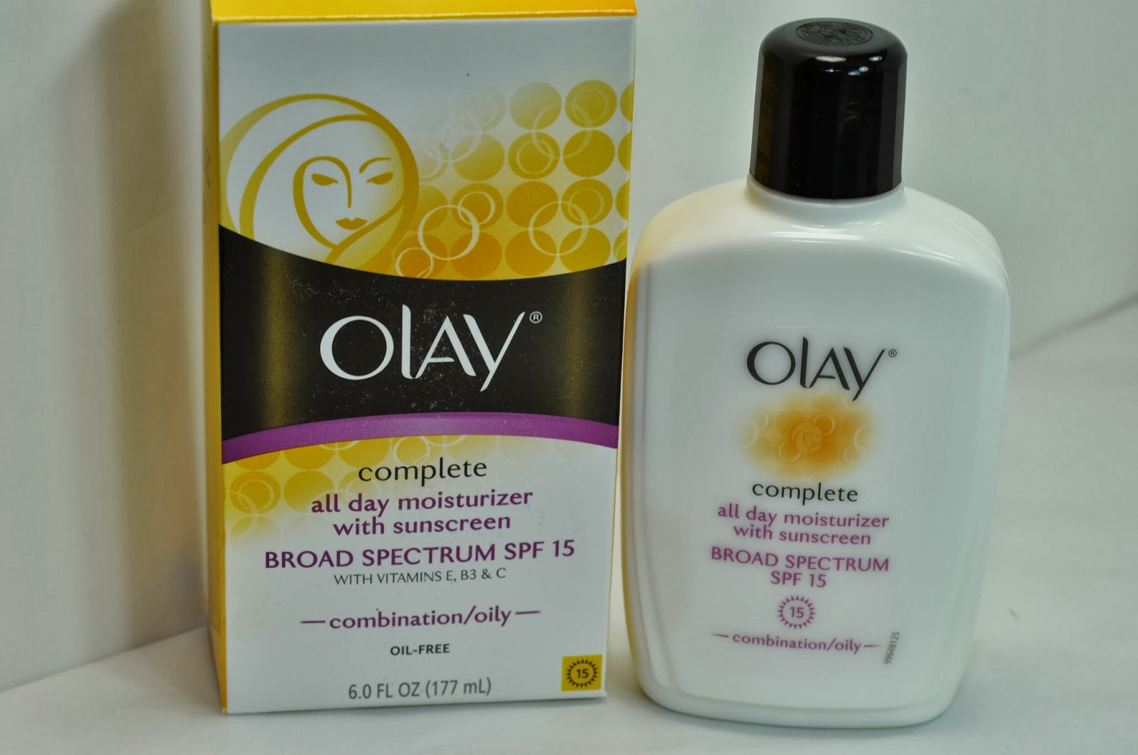 Olay Complete All Day Moisturizer with Sunscreen SPF 15 Review - The ...
