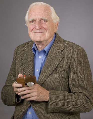 Sejarah Mouse (tetikus): Kapan Diciptakan, Bagaimana Bentuk Pertamanya ...