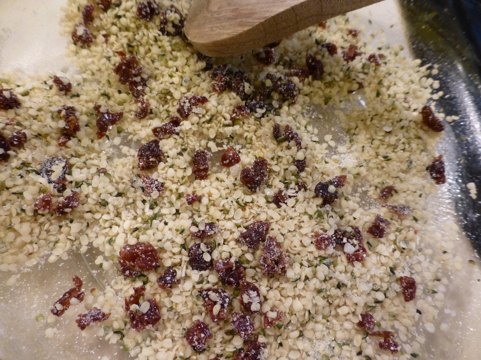 Foods For Long Life: Hemp, Almond Butter and Raisin Cookies - A Healthy ...