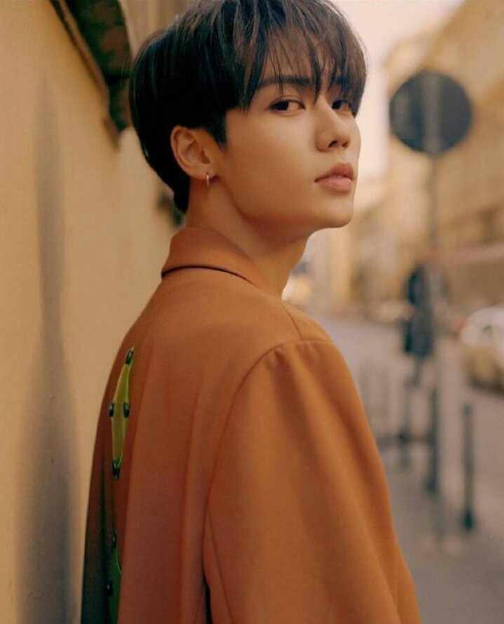 Biodata dan Profil Lengkap Evan Lin (Lin Yan Jun) - Nona Mandarin