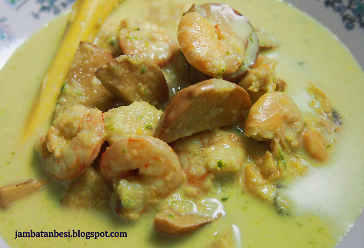 THE IRON BRIDGE: Ulaman Buah Jering