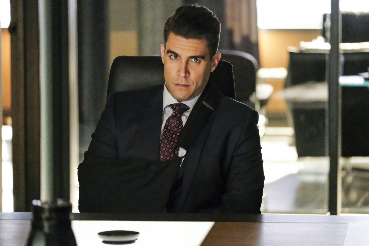 Crítica: Arrow 5x18 Disbanded | TV Spoiler Alert