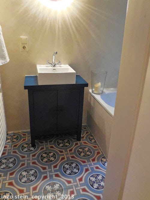 Southern Tiles: Ingo Stein, Interior