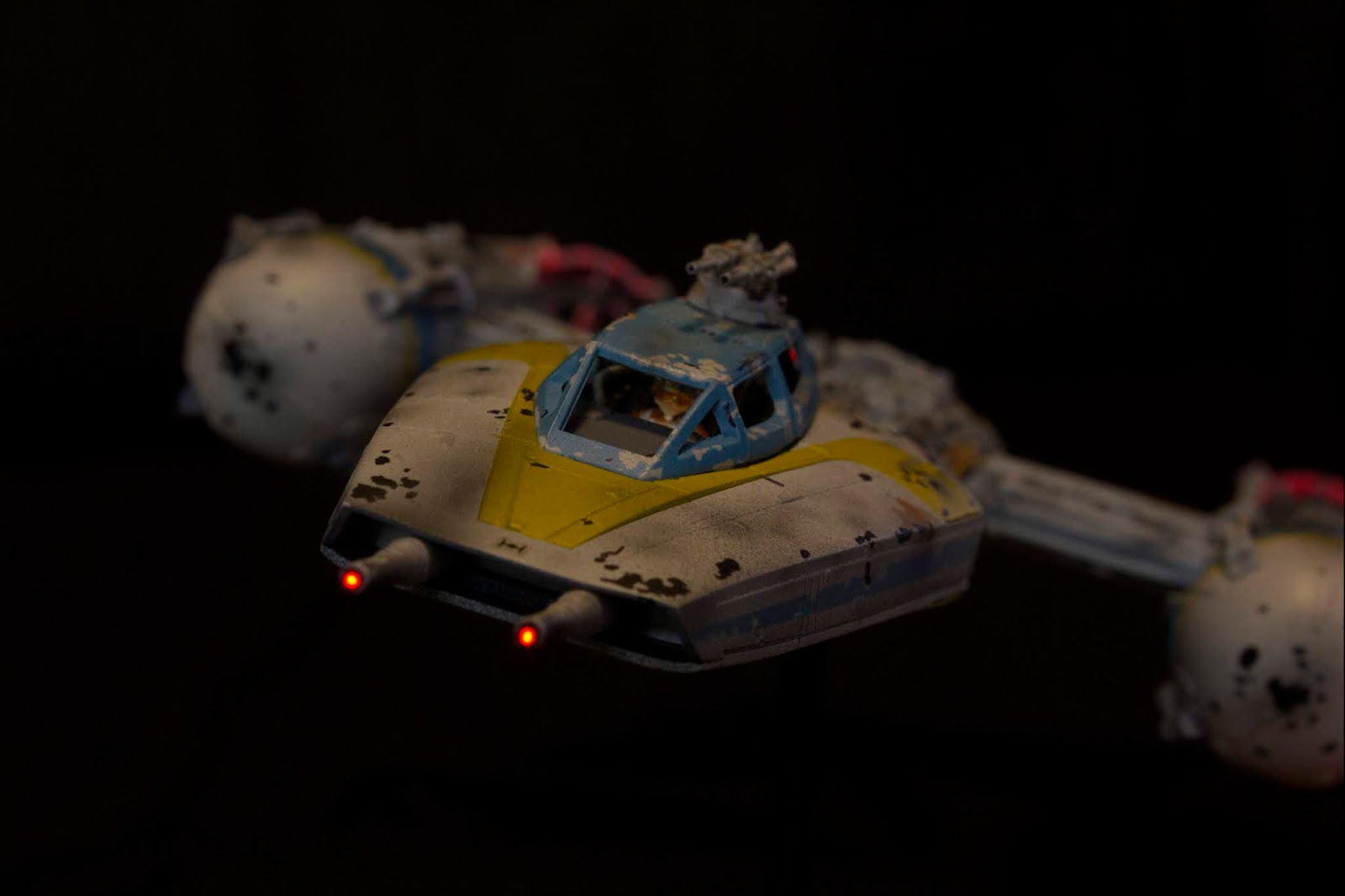 Bandai Y-Wing Starfighter Model Build