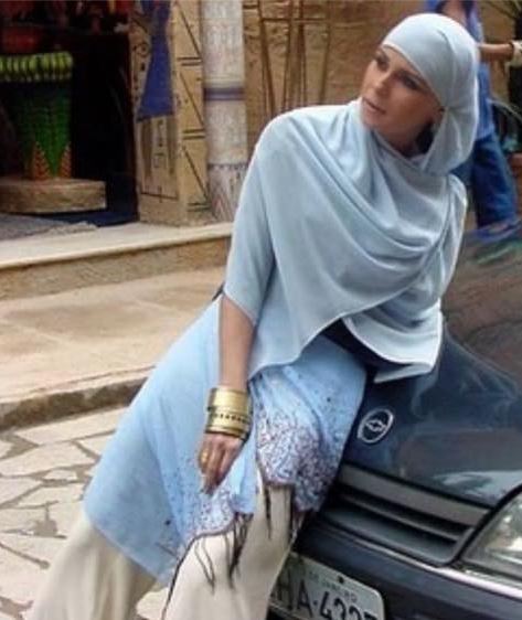 Figurino Jade em O Clone