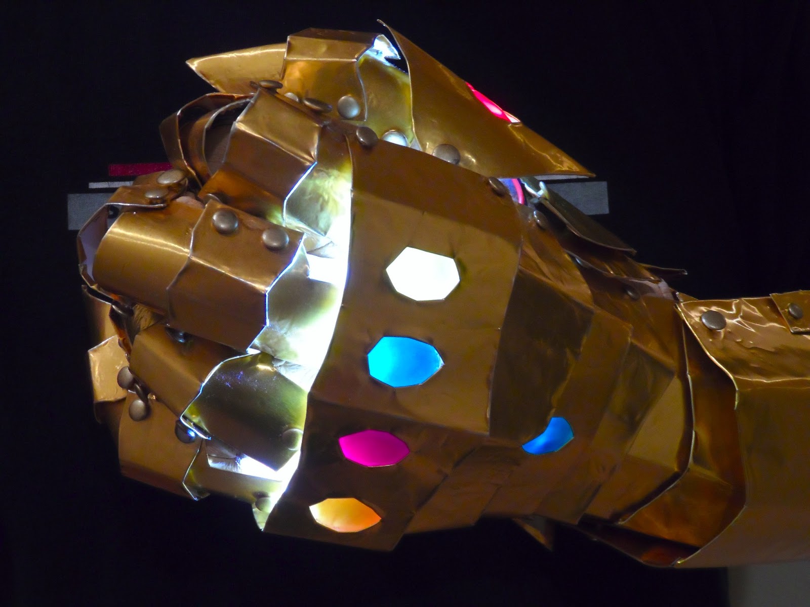 Simply Pinspirational: Infinity Gauntlet - Assembly & Completion