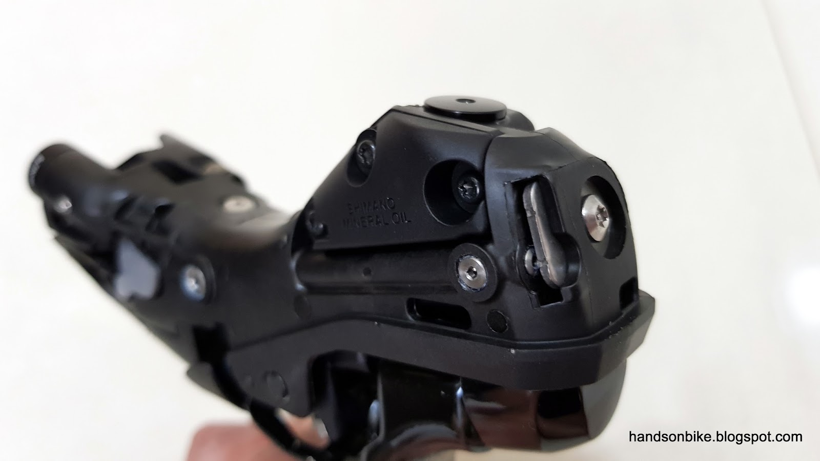 Hands On Bike: Shimano Dura-Ace Road Hydraulic Mechanical Shifter ST-R9120