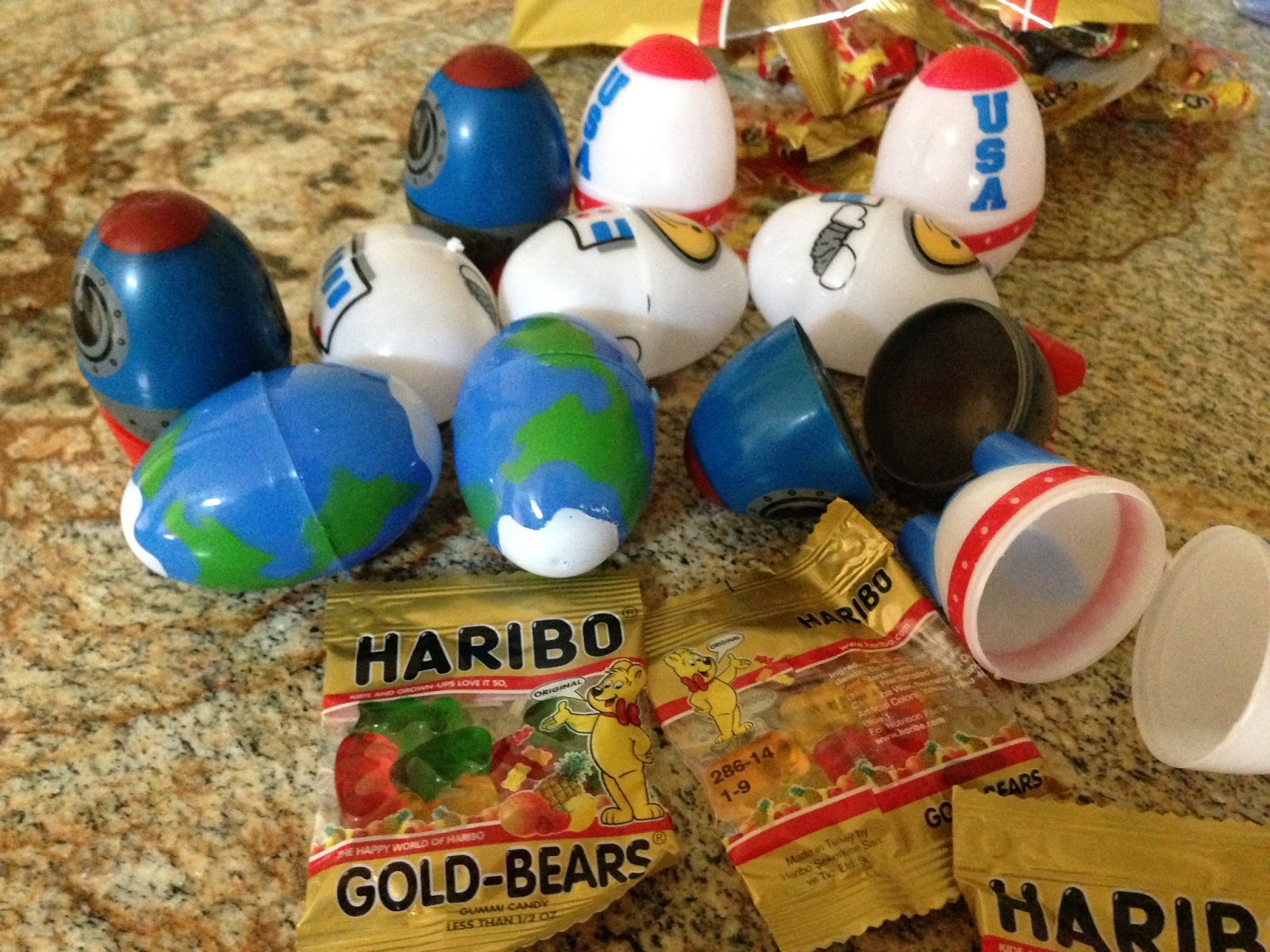 DIY Astronaut Easter Egg Hunt ~ Dallas Mom Blog and Fort Worth Mom ...