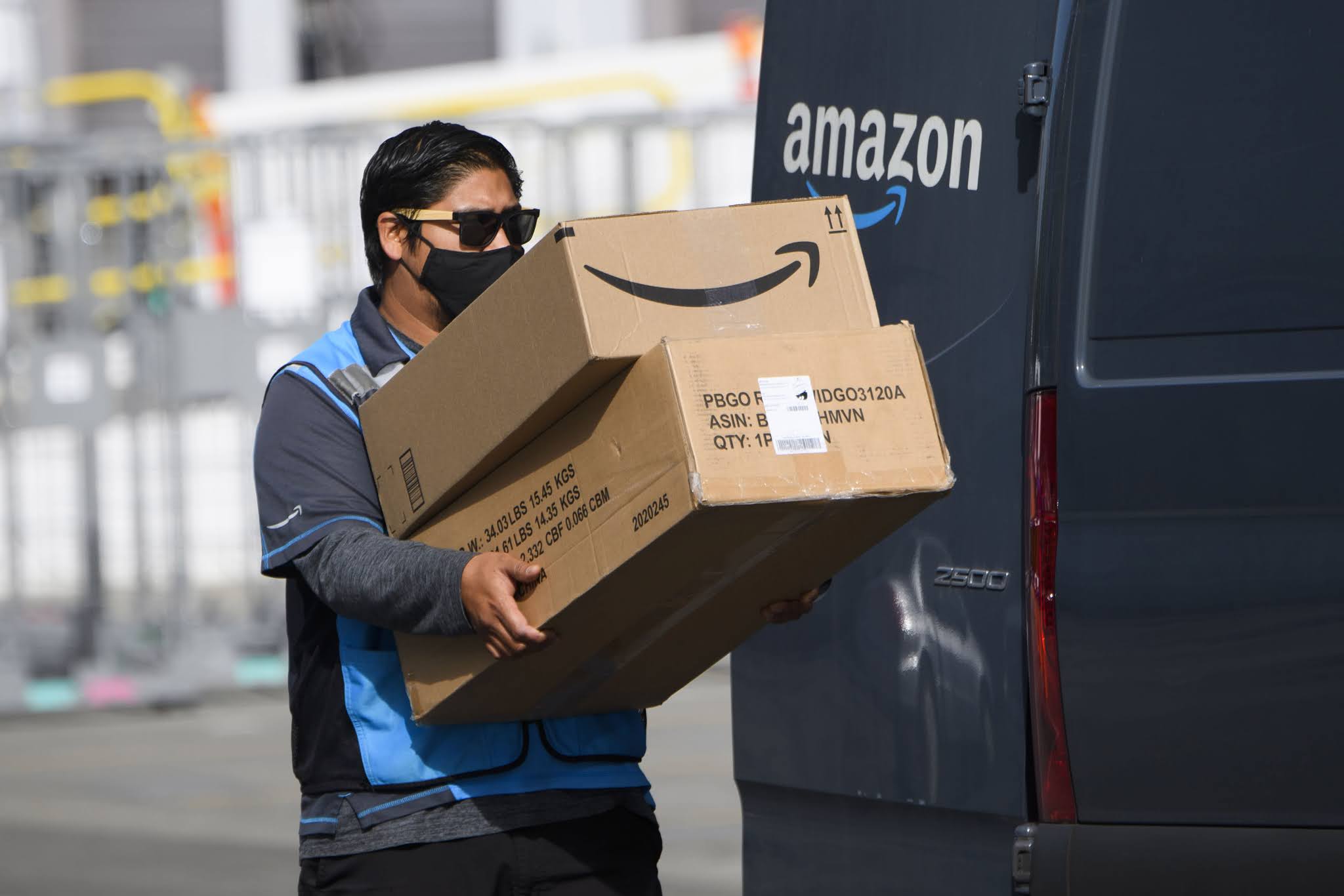 Amazon launches speedy estimate delivery time for orders