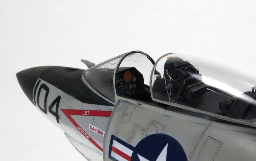 McDonnell Douglas F3H-2 Demon, VF-31 Tomcatters - Hobby Boss, 1/48 - Terminé