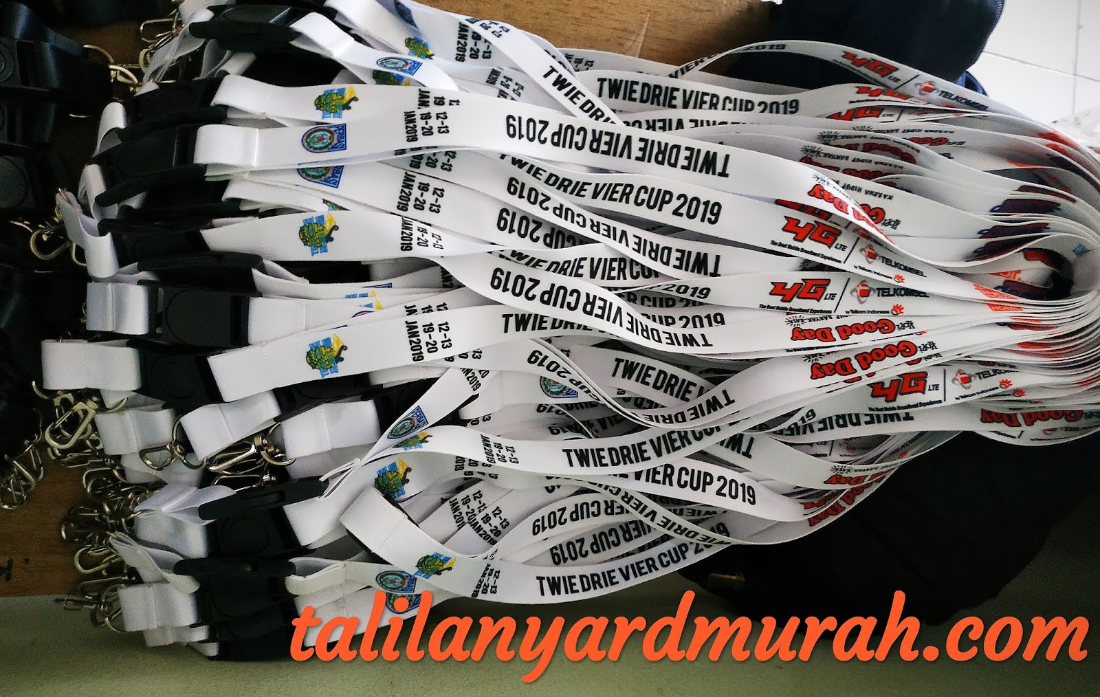 Tali Lanyard Warna Hitam Yang Cocok Untuk Segala Macam Desain - Jual ...