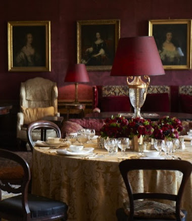 Eye For Design: Burgundy Colored Interiors, On Trend and Beautiful