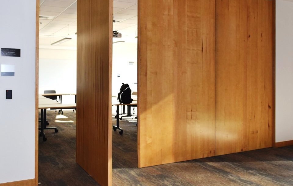 Jenis Dinding Partisi Berdasarkan Materialnya - Arsitur Studio