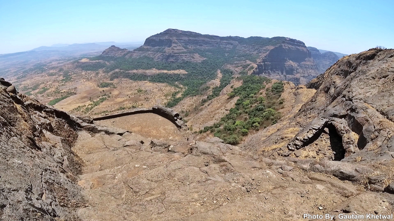Treks around Thane and Mumbai: Jivdhan Fort Trek, Naneghat, Junnar ...