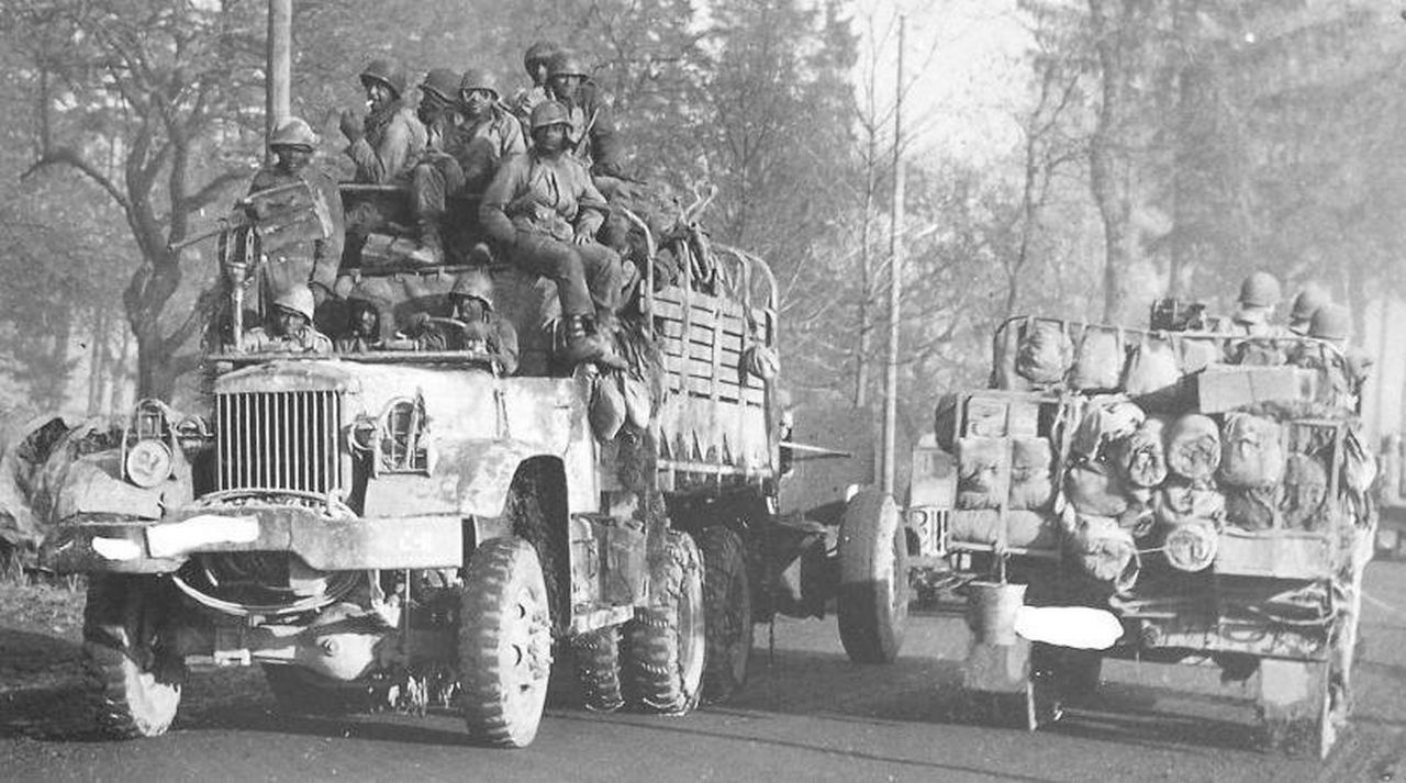 Panzerserra Bunker- Military Scale Models in 1/35 scale: Diamond T ...