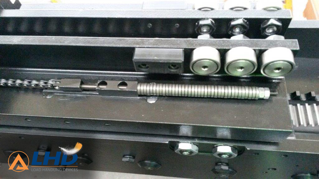 Single Depth Telescopic Forks - LHD S.p.A.