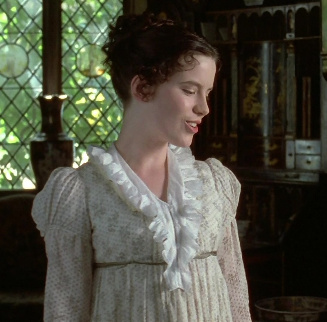 Regency Delight ~Jane Austen, etc.~: Costume Study: A&E Emma 1996