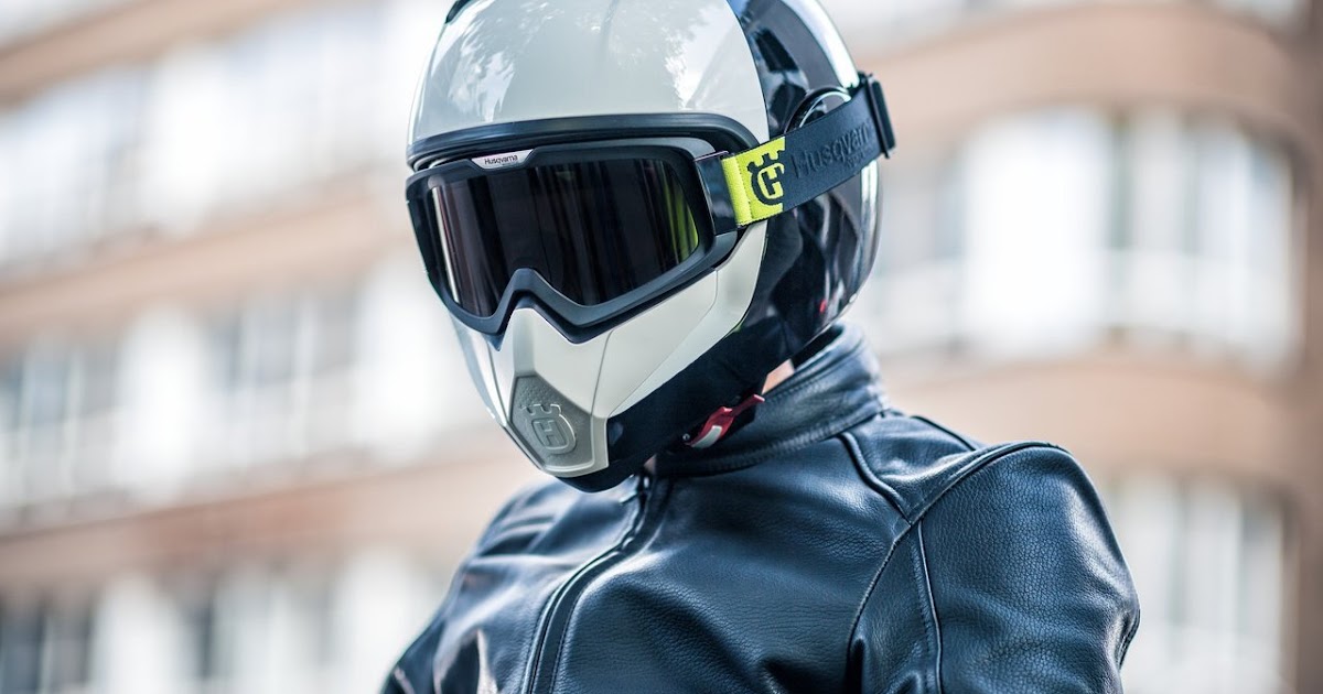 POPPA WHEELIE: Husky Helmet