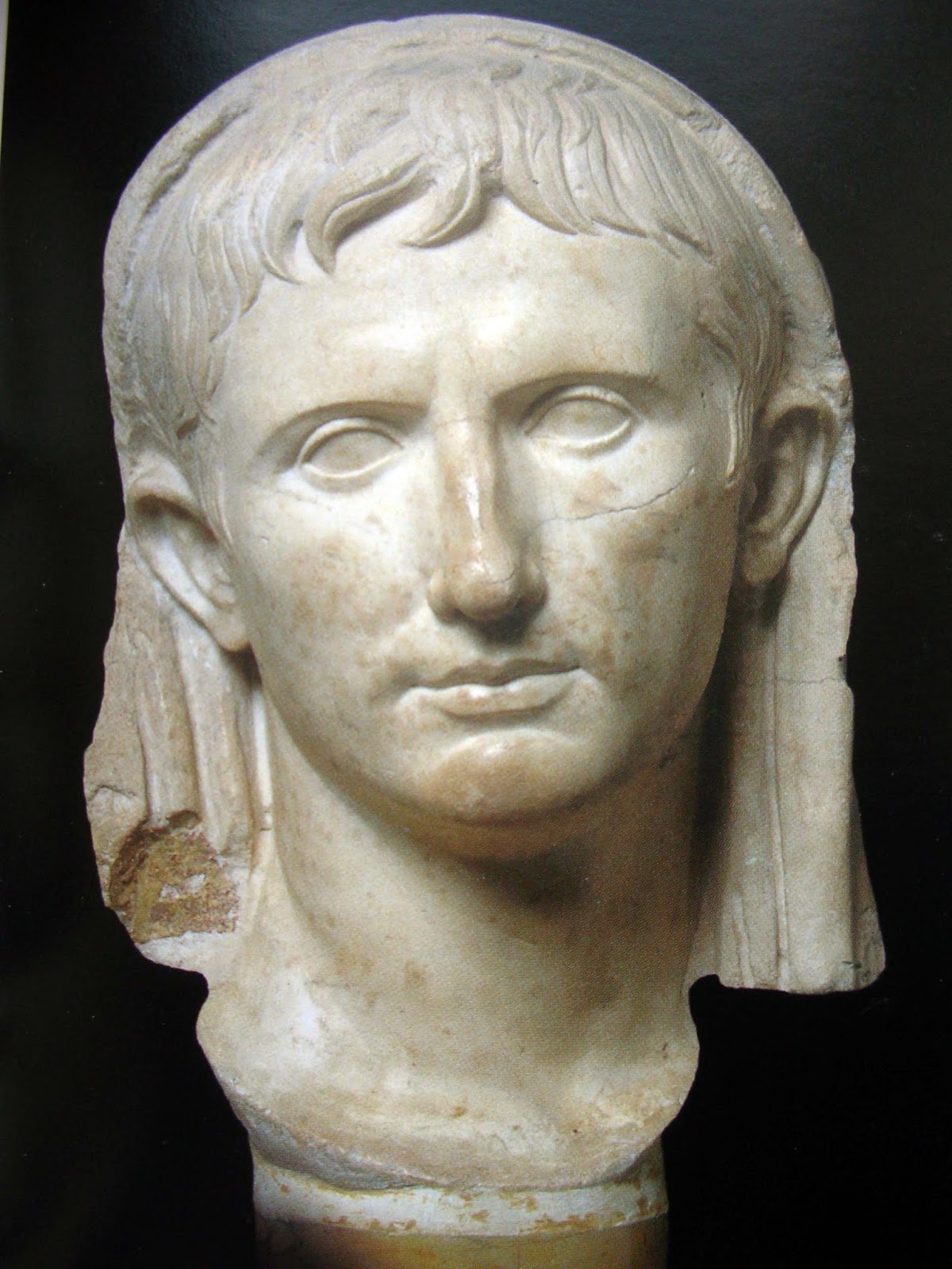 Augusto: Pontifex Maximus