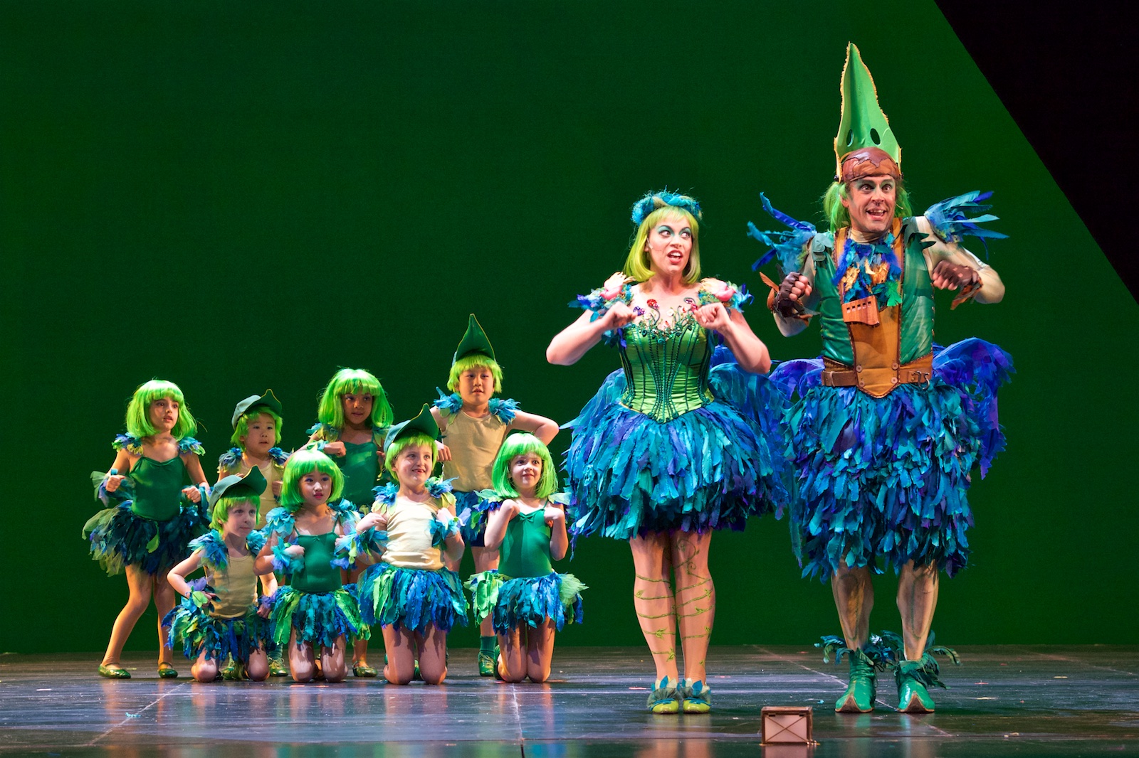 LA Opus: Amanda Opuszynski’s Feathers Fly in Seattle ‘Flute’