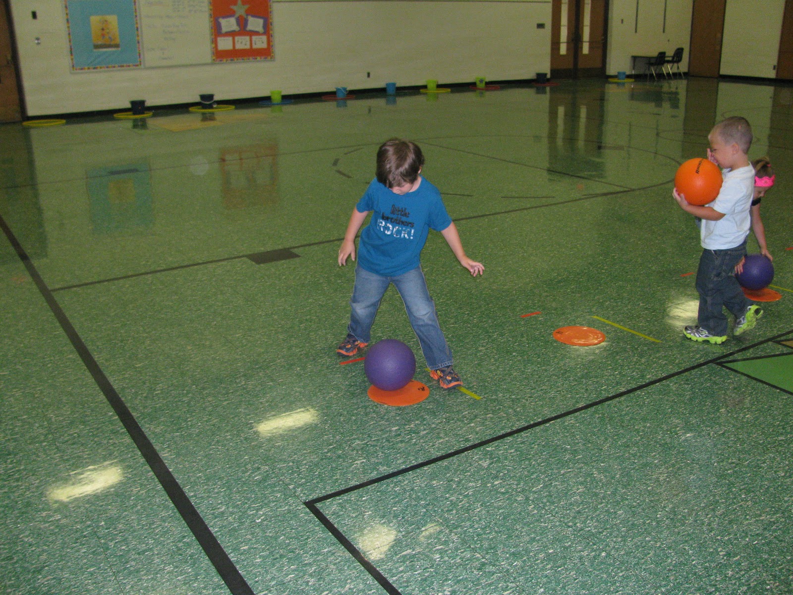 Carly's PE Games: P.E. Hula Hoop Activities and Relay Races