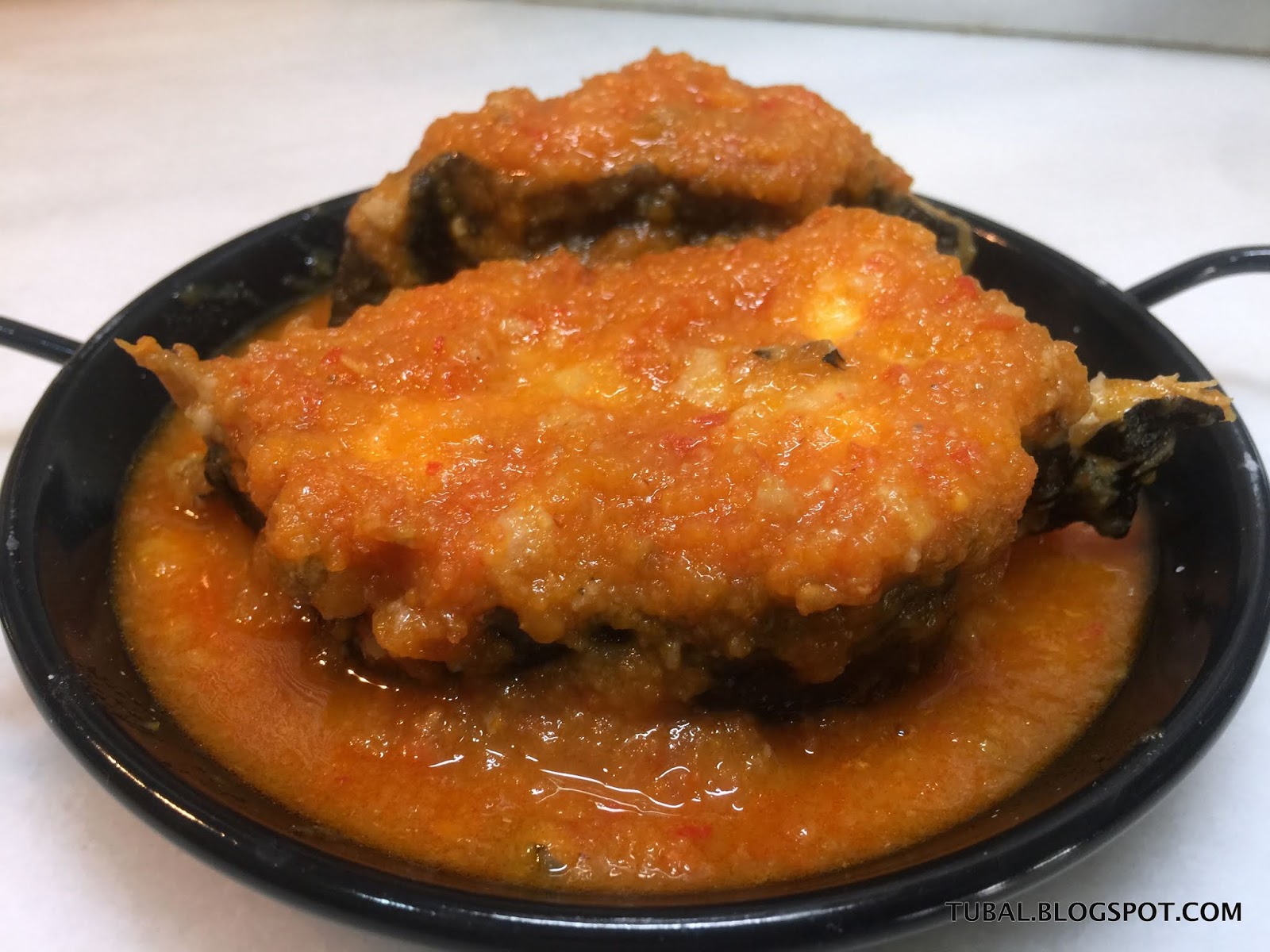 TUBAL: CONGRIO EN TOMATE