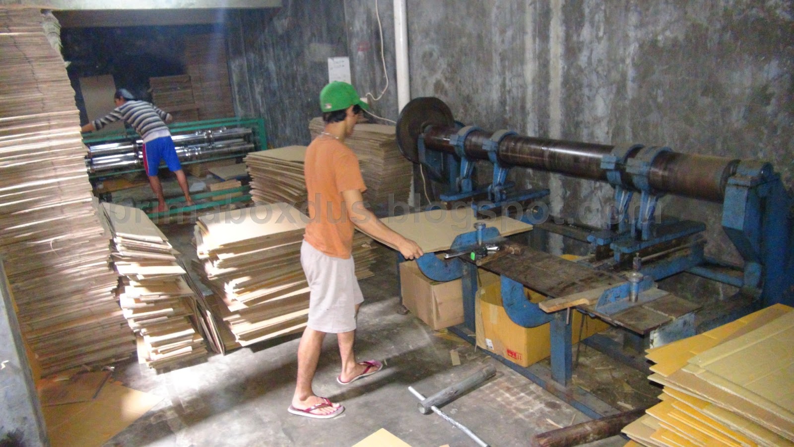 BOX KARDUS : Produksi Carton Box